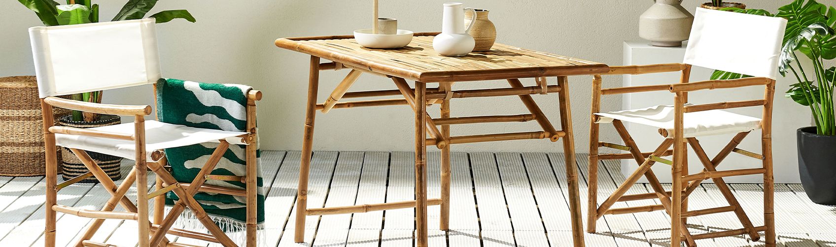 Gartenmöbel und Accessoires im tropischen Stil kaufen | Beliani.de