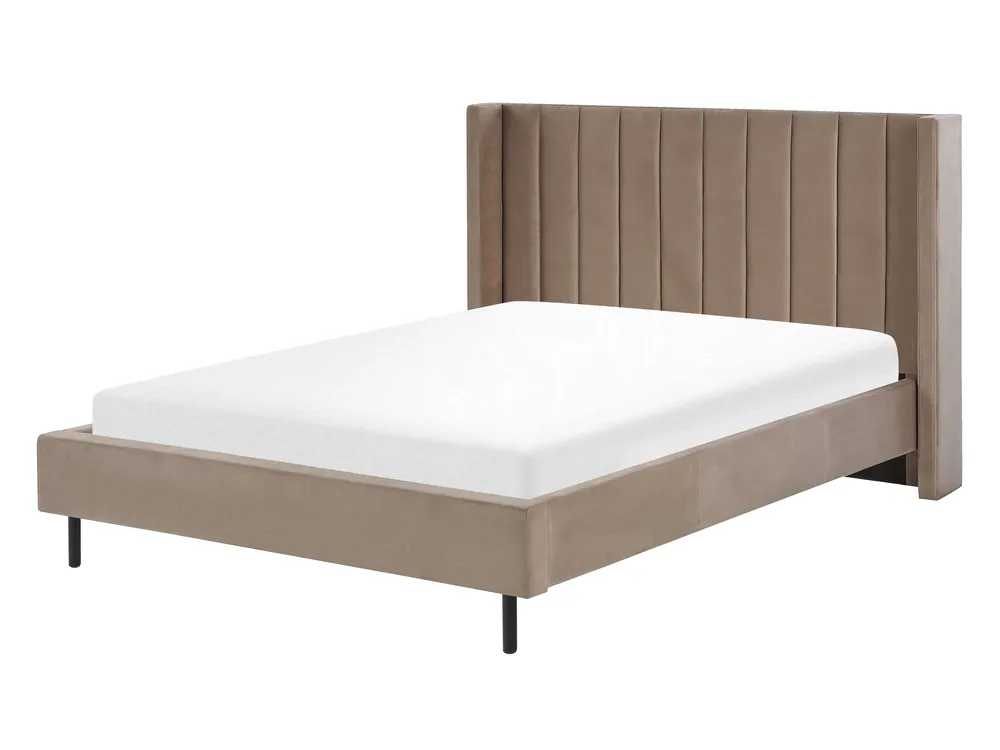 Bett mit Lattenrost Samtstoff VILLETTE 160 x 200 cm Taupe | Beliani.ch