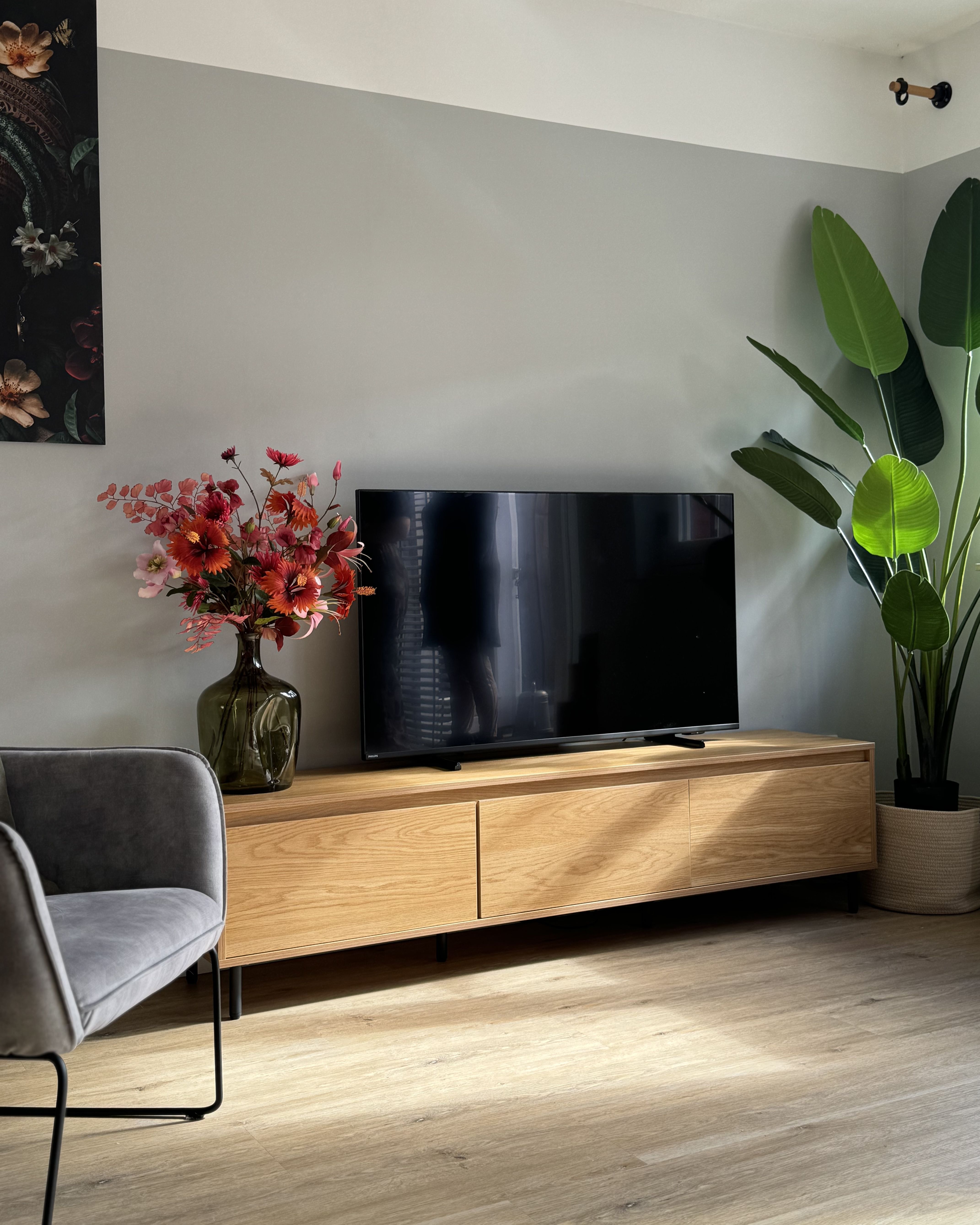 TV-Möbel NIKEA Hellbraun | Beliani.ch